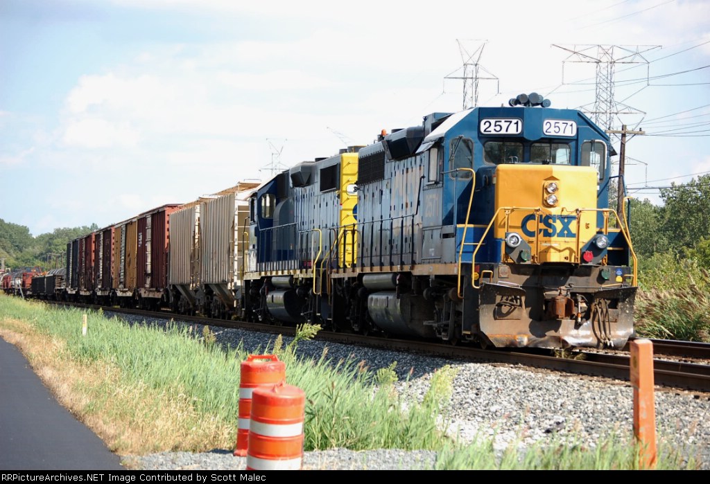 CSX 2571 & 2782